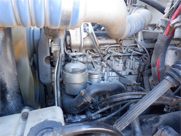 Used Freightliner Engines