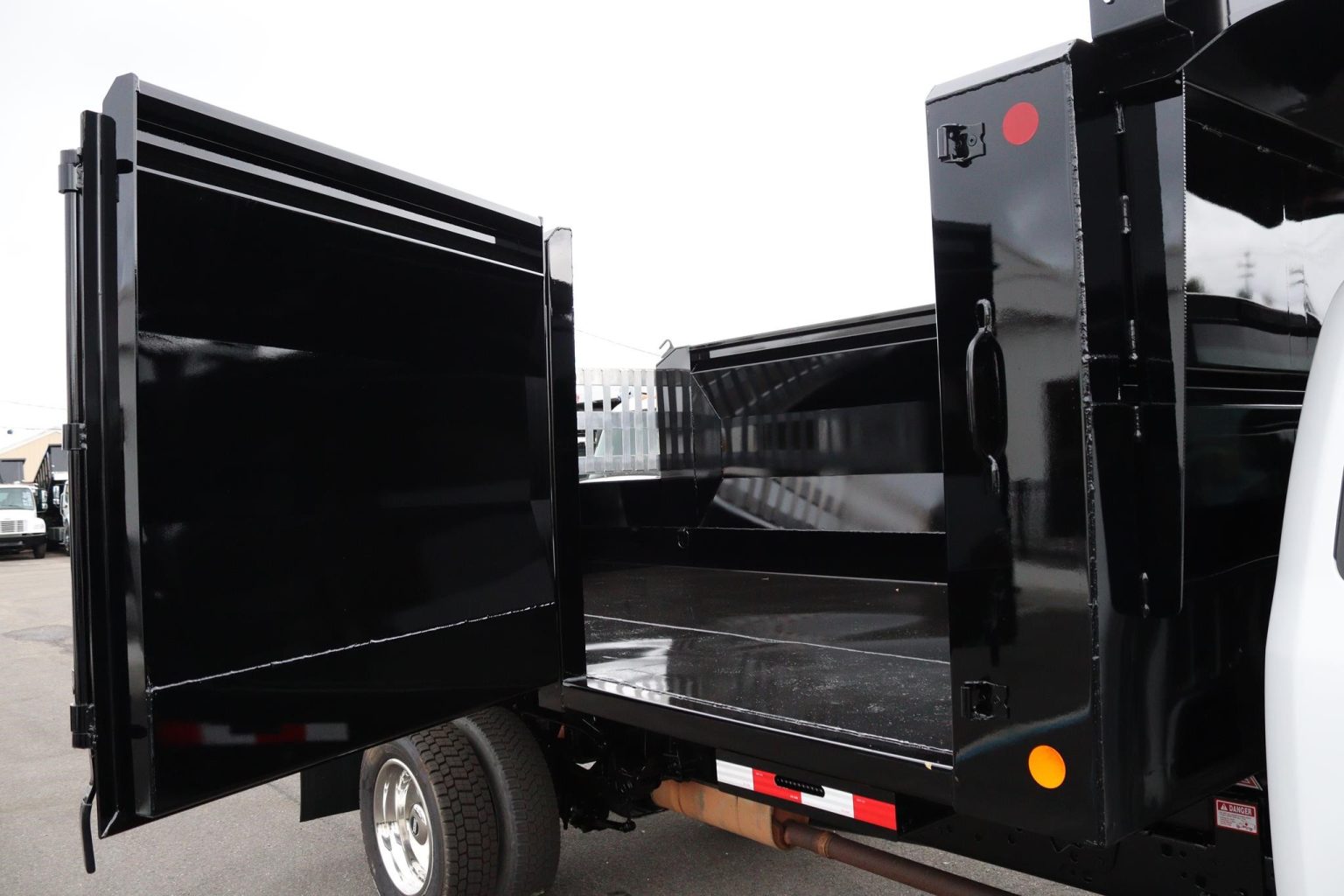 2018 FORD F450 - Cassone Truck Sales