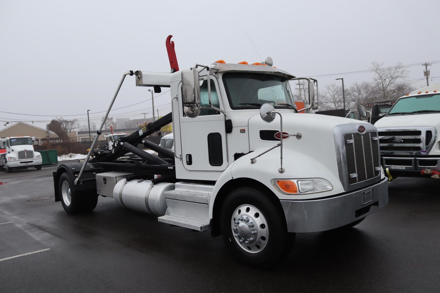 2019 PETERBILT 337 - Cassone Truck Sales